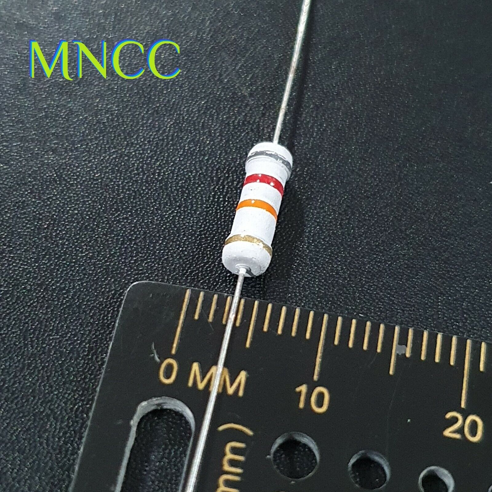 1 Watt 82K? – 82K Ohm Metal Oxide Film Fixed Resistor MOX 5% 1W 11mm ...